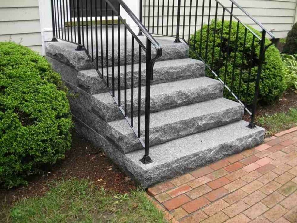 Sidewalk Ideas: 10 Best Inspirations for a Stunning Home